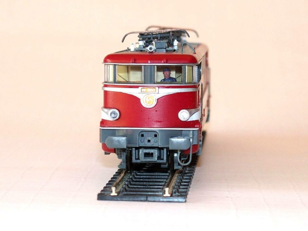 Locomotive BB 9000 ROCO ref. 43563 – Le Hangar A Locos