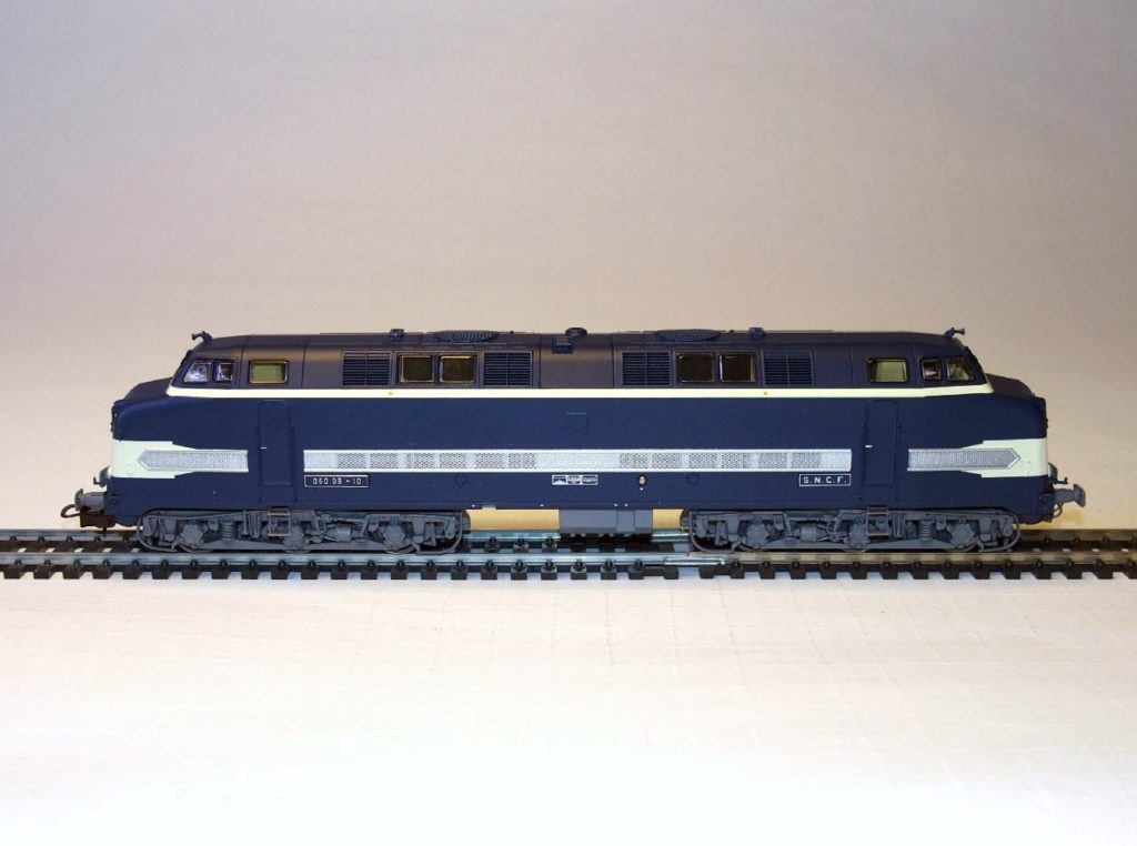 Locomotive 060 DB / CC 65000 Mistral ref. 23-02-G001 – Le Hangar A Locos