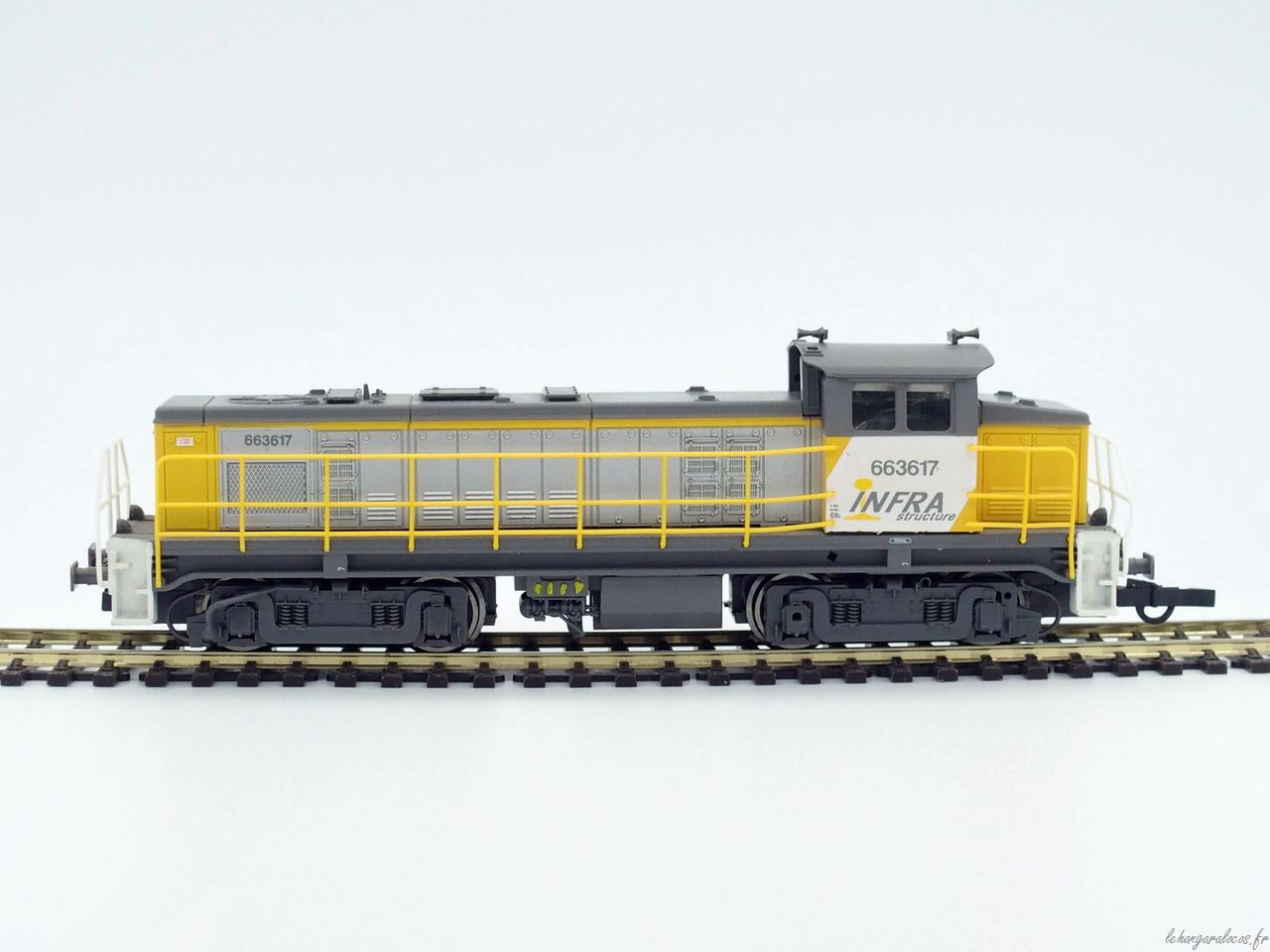 Locomotive BB 63000 ROCO ref. 63409 - Le Hangar A Locos